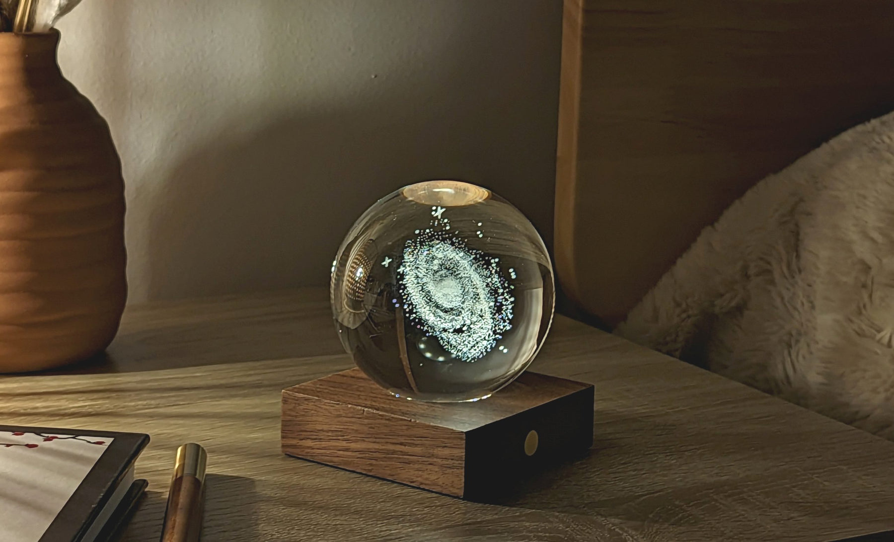 Gingko 3D Laser Engraved Amber Crystal Light with Walnut Base – Plum Retail